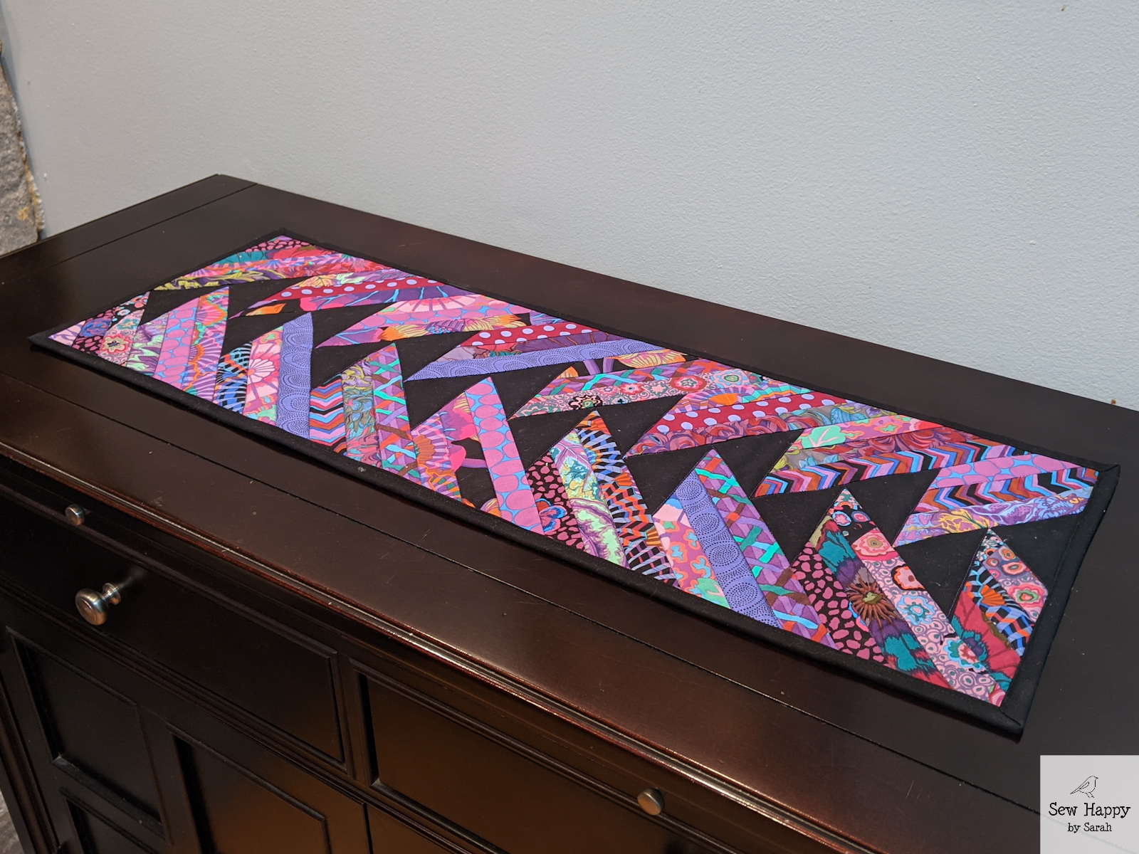 Manchester Table Runner – Sew Happy by Sarah